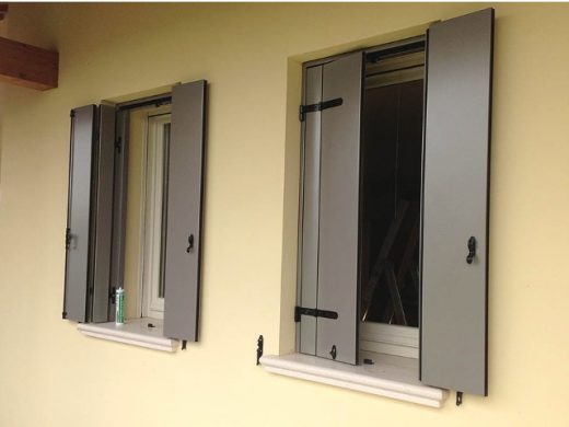 Fermascuri magnetici o fermascuri meccanici: quali i MIGLIORI? [Guida]